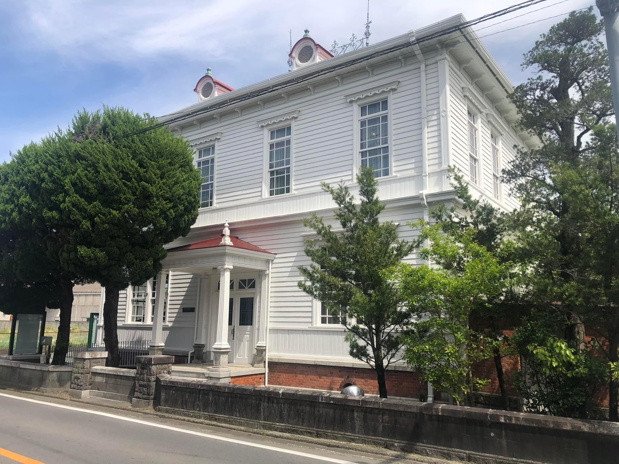 SEIRIKI MUSEUM - AMERICAN ARTISTS - BEANIE KAMAN